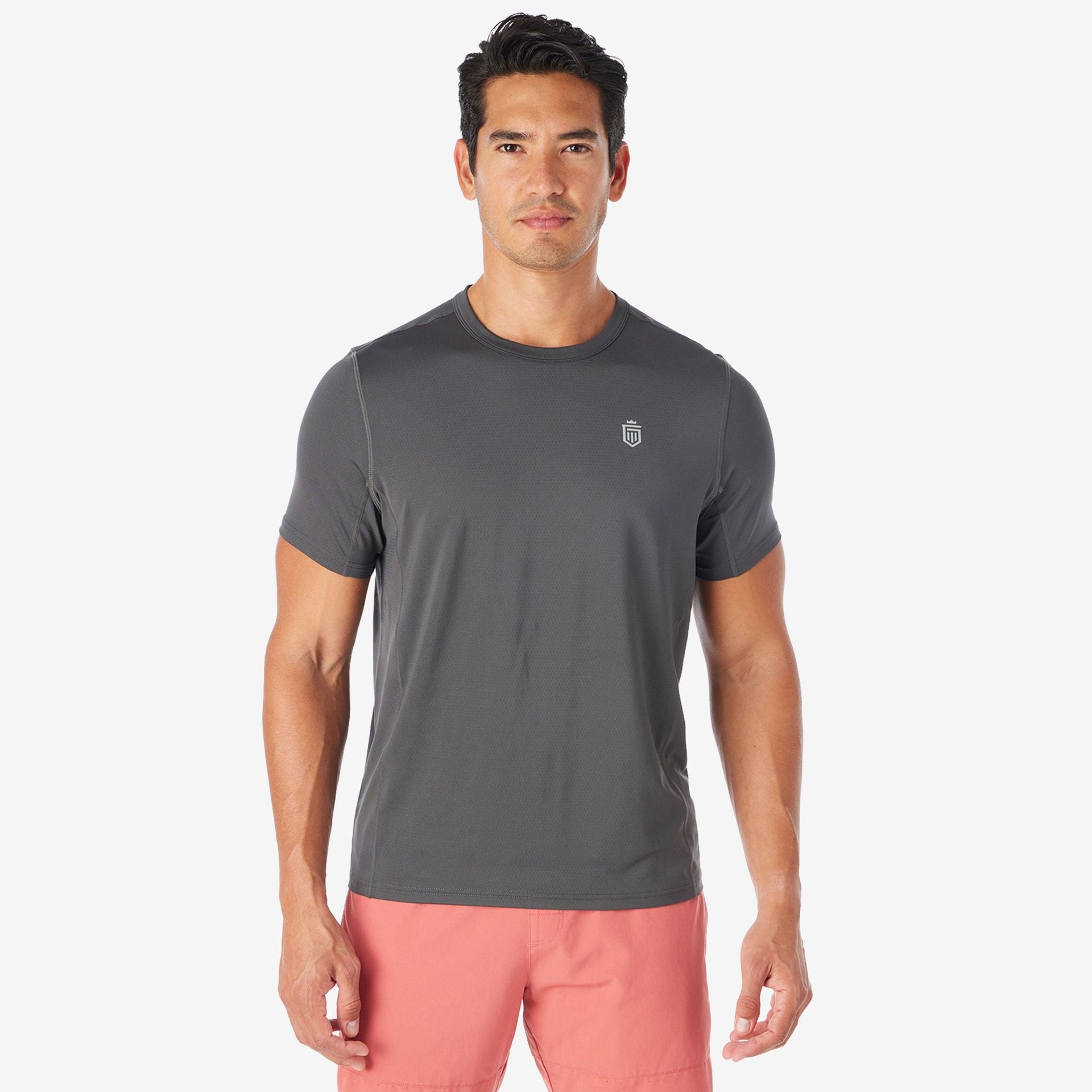 performance-training-tee-335931.jpg?v=1683681577&width=1920